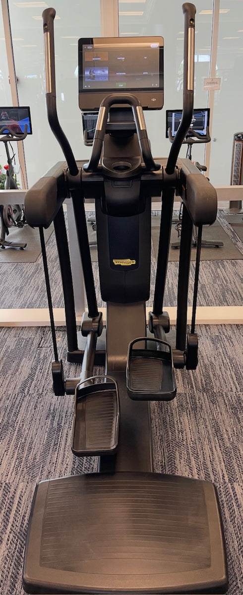 TechnoGym ARTIS Vario with LIVE Console – Gymrepair