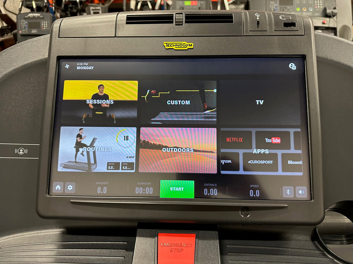 TechnoGym EXCITE 1000 Treadmill with LIVE Console, Refurbished Pre-own ...